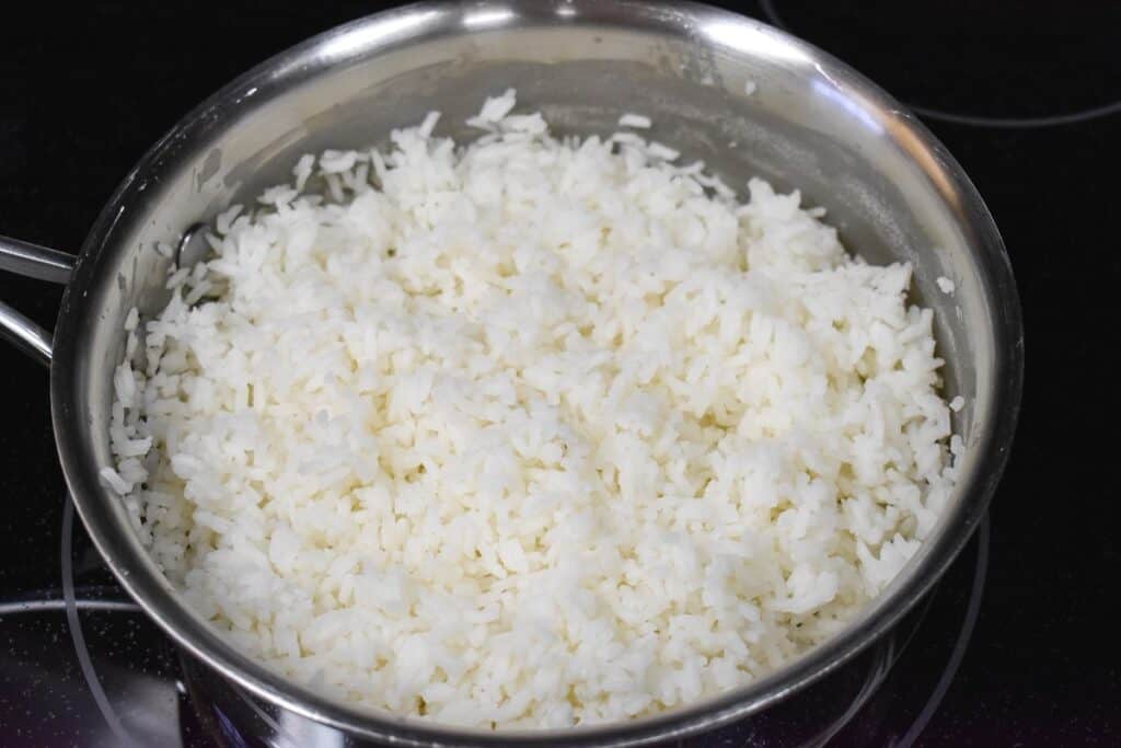 How to Make White Rice - Cook2eatwell