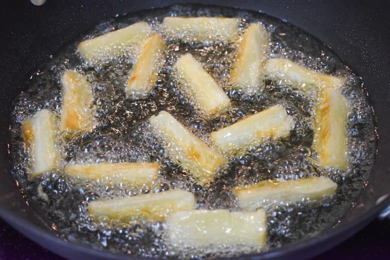 Yuca Frita - Cook2eatwell